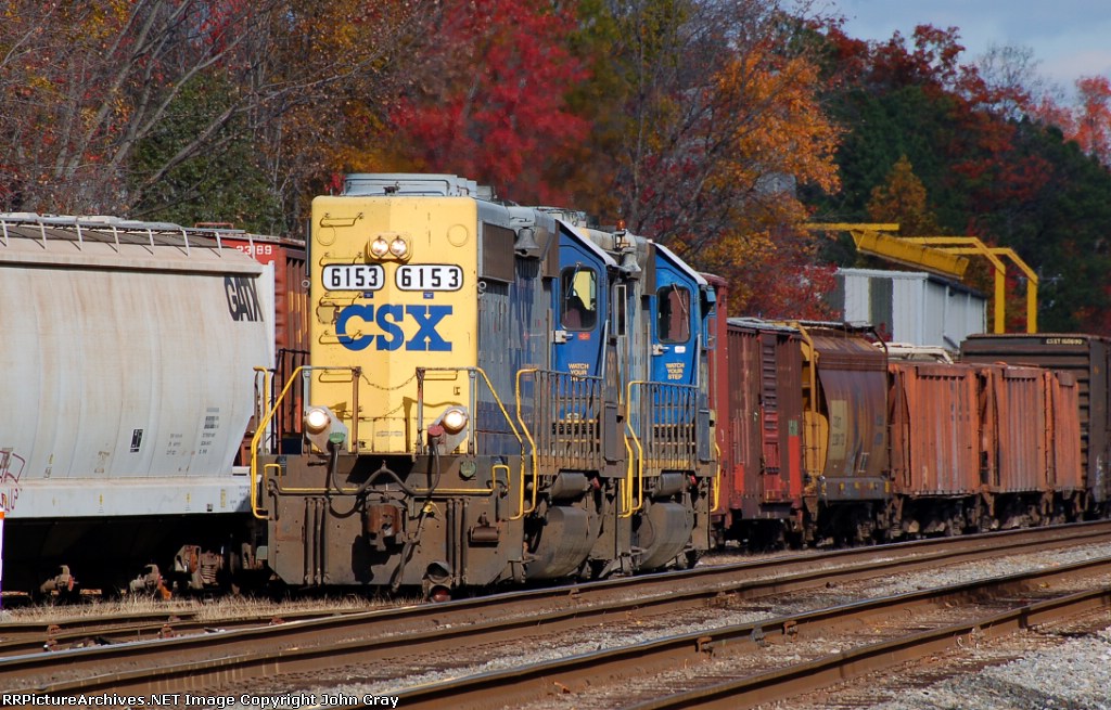 CSXT 6153(GP40-2) ex B&O 4254(GP40-2) & CSXT 6341(GP40-2), ex B&O 4447(GP40-2)